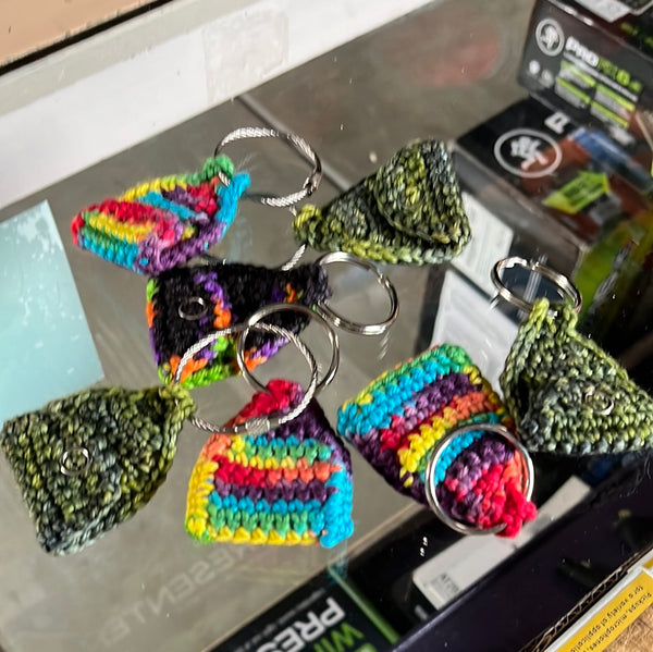 More Handmade Pick Pockets – People's Music